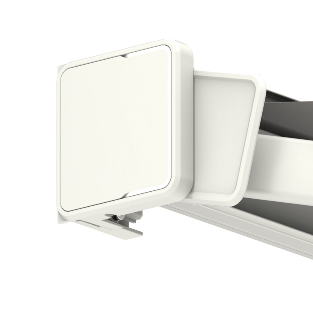 Cassette folding arm awnings - BASE Q - Bat Group